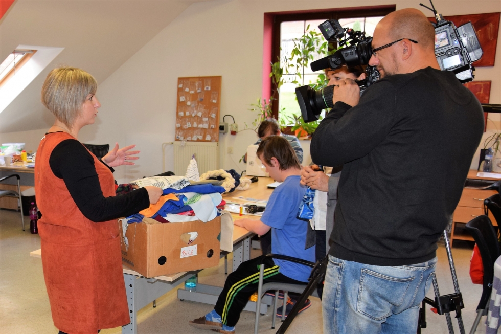 Spolupráce Radosti a obchůdku DNO PYTLE v České televizi | Charita Opava